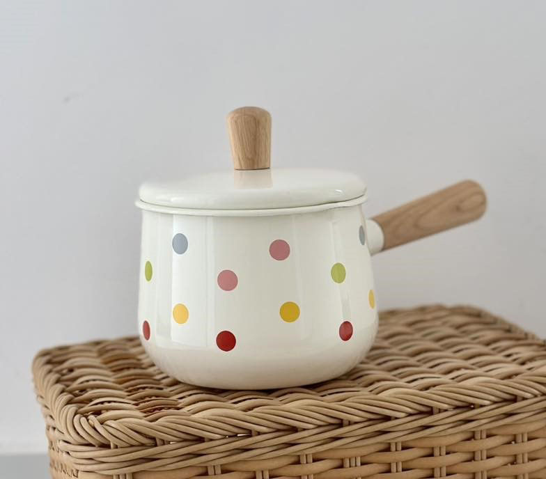 The Beautiful. Japanese style cooking pot