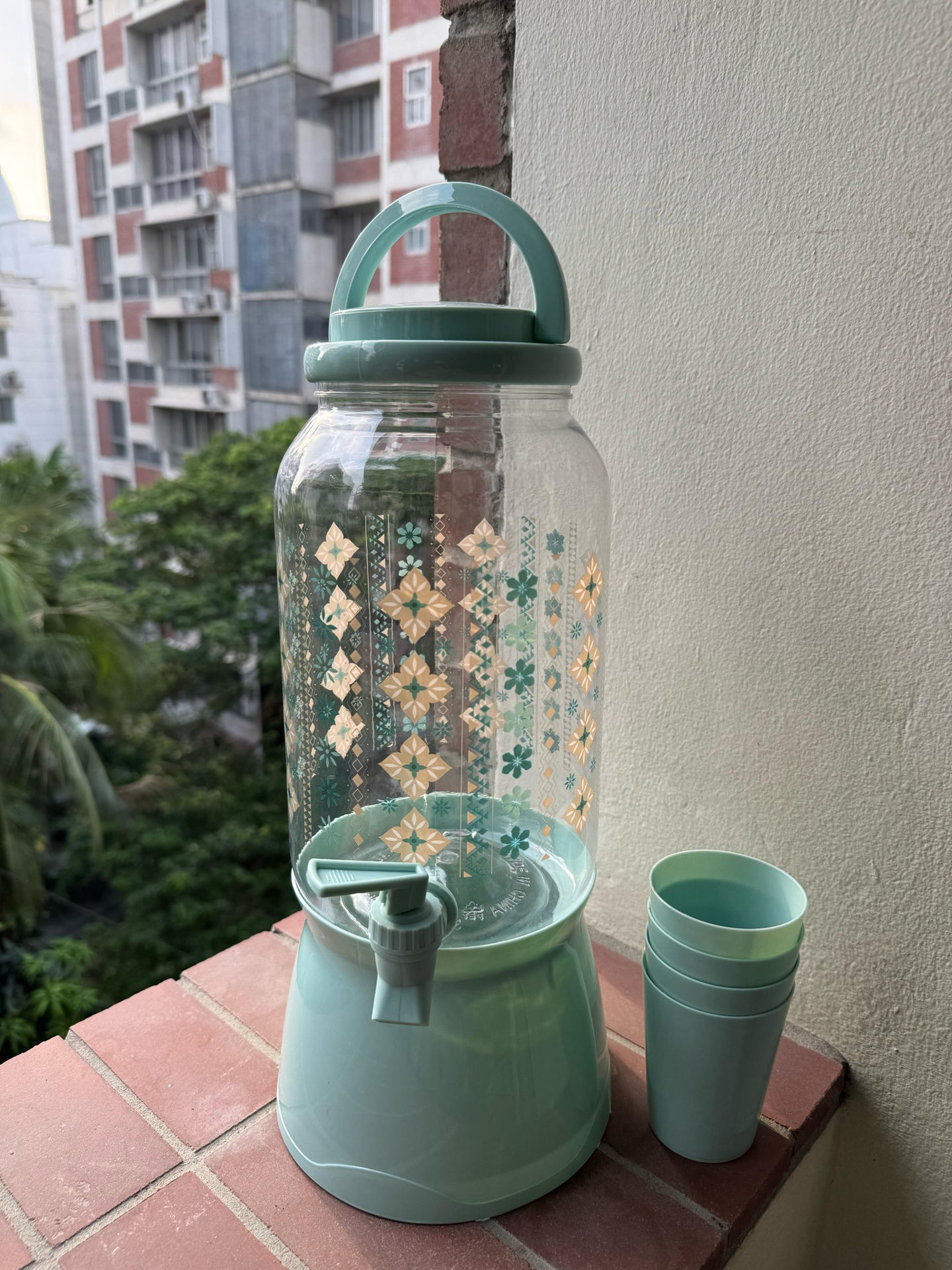 The Beautiful. Water Jug with Glass